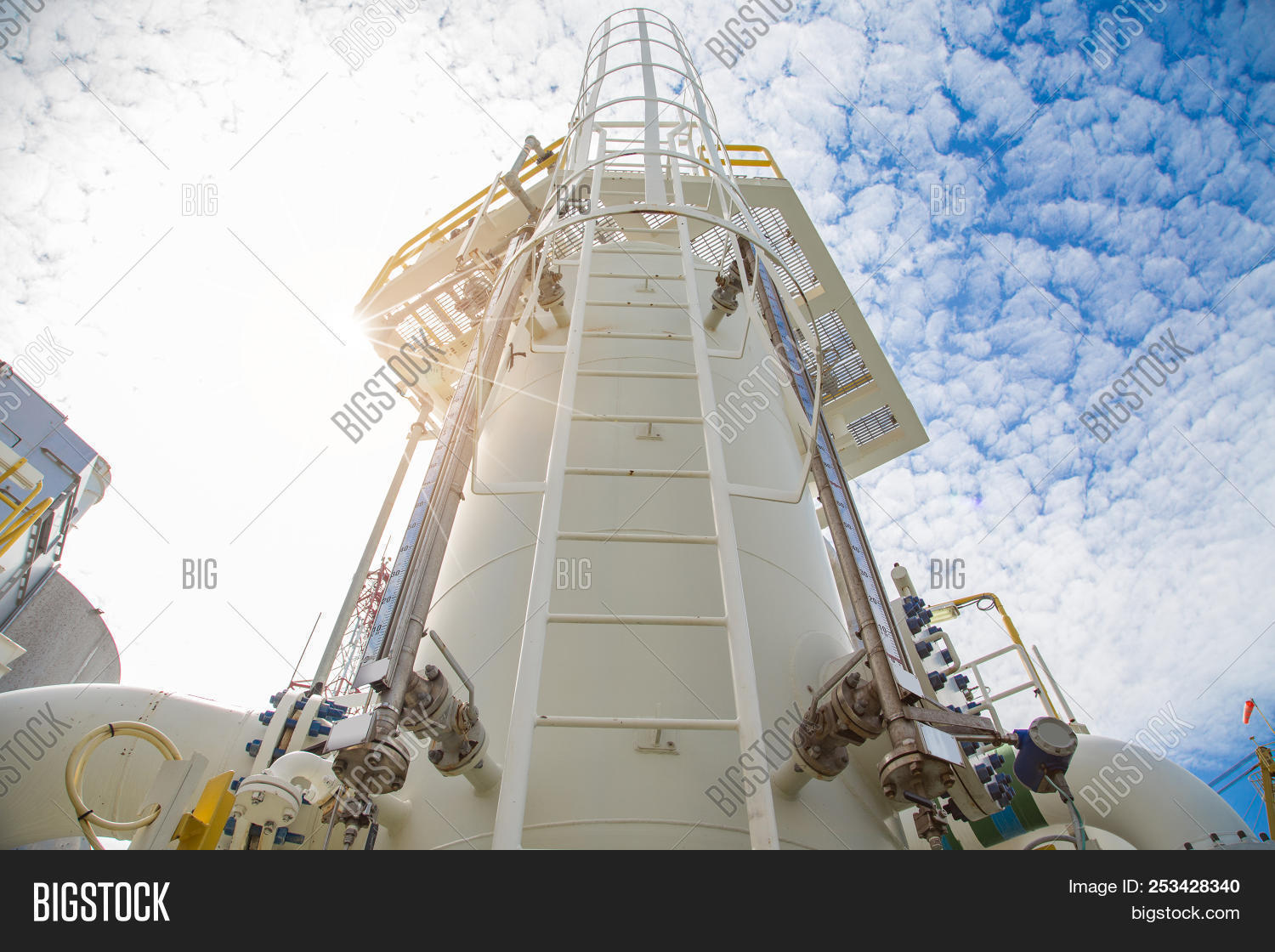 Cooling Medium Image & Photo (Free Trial) | Bigstock