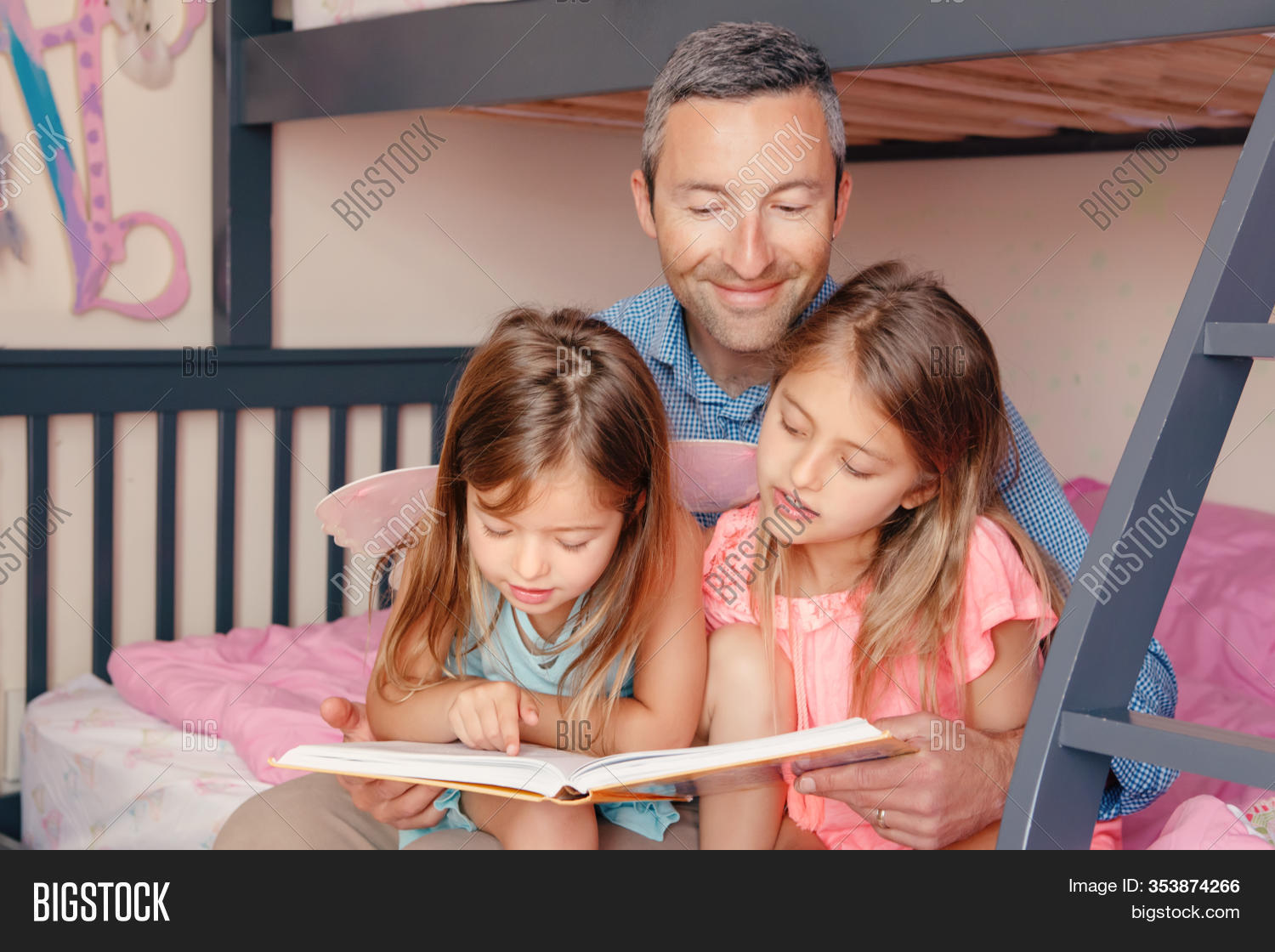 Dad Reading Book Image & Photo (Free Trial) | Bigstock
