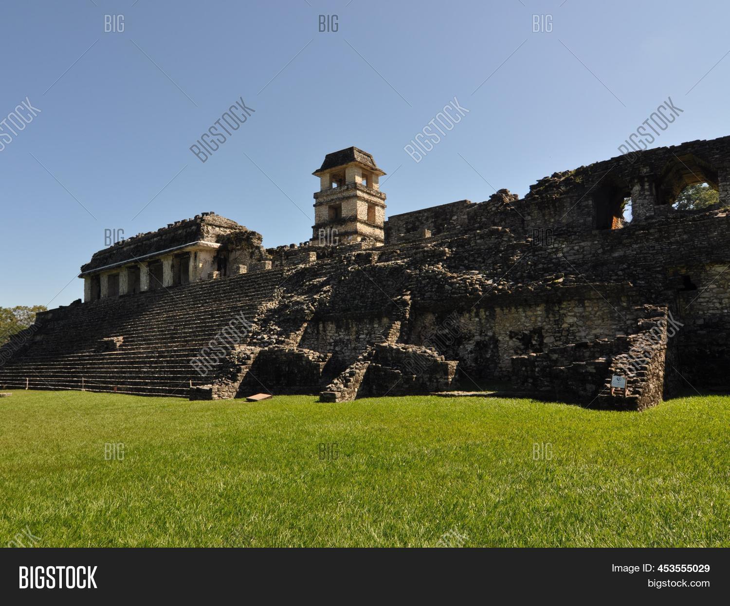 Palenque Maya City Image & Photo (Free Trial) | Bigstock