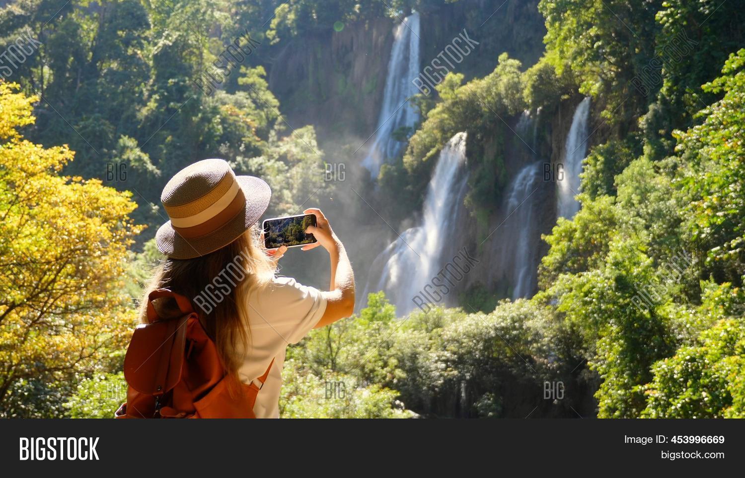 Back View Travel Image & Photo (Free Trial) | Bigstock