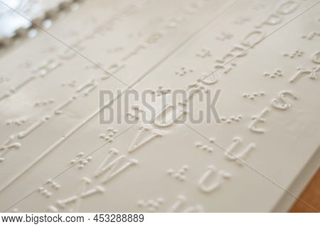Close- Braille Decoder Image & Photo (Free Trial) | Bigstock