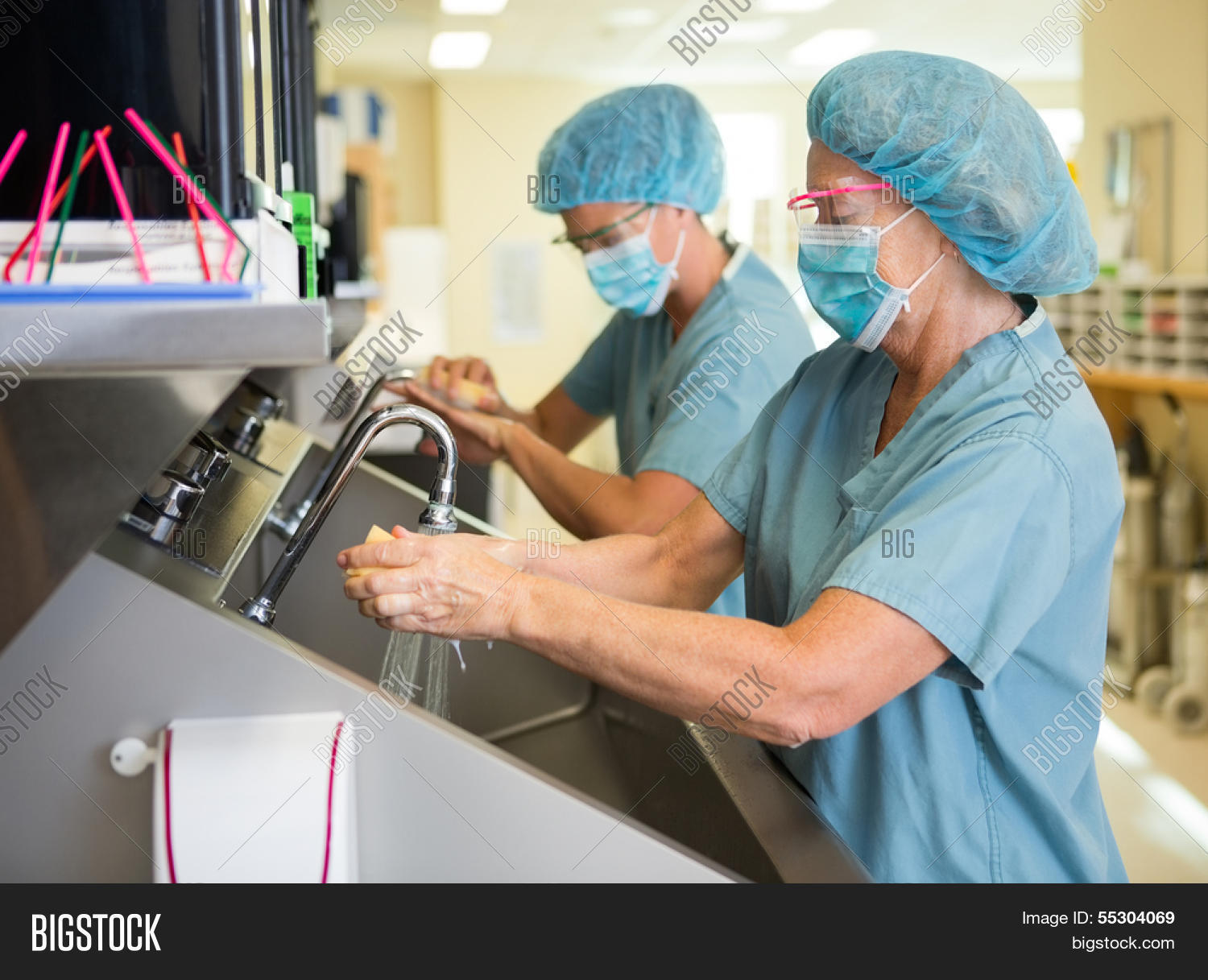 Surgical Team Members Image & Photo (Free Trial) | Bigstock