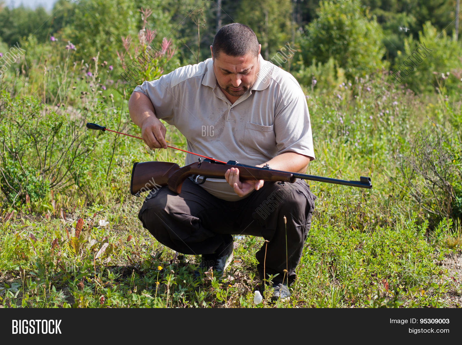 Shooter Rifle Ramrod Image & Photo (Free Trial) | Bigstock