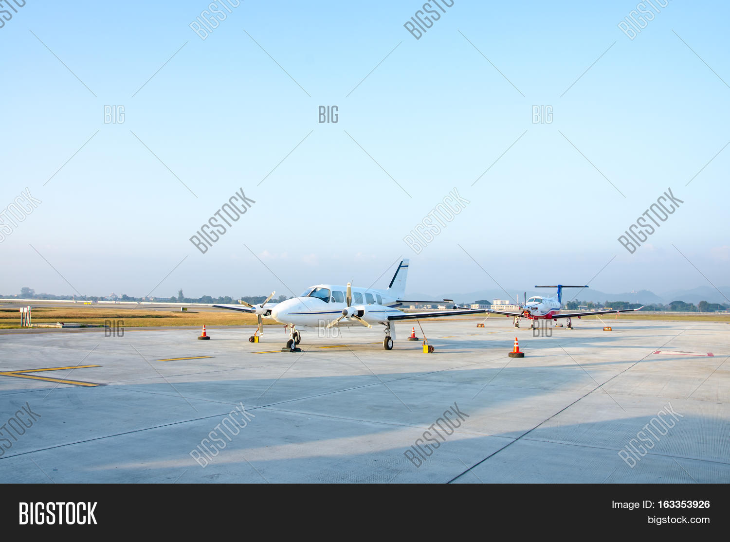 Two Small Airplane Image & Photo (Free Trial) | Bigstock