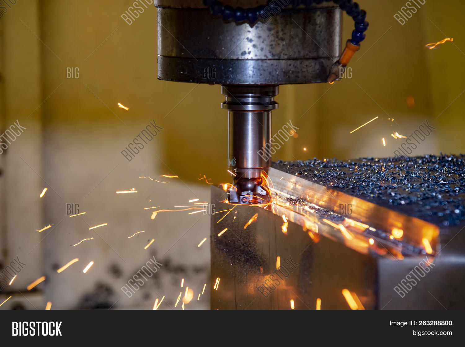 Cnc Milling Machine Image & Photo (Free Trial) | Bigstock