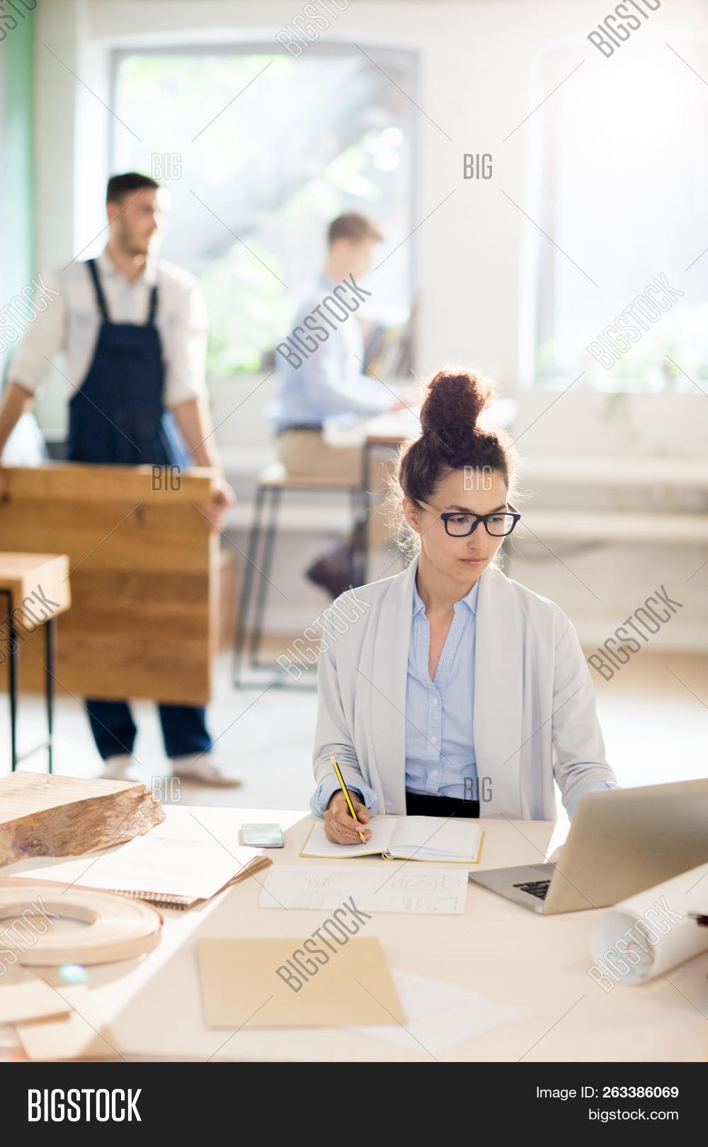 Young Female Analyst Image & Photo (Free Trial) | Bigstock