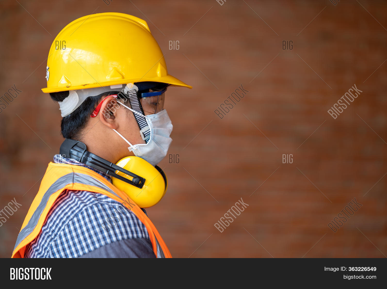 Engineer Wear Image & Photo (Free Trial) | Bigstock