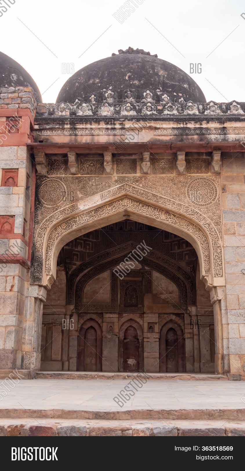 Bara Gumbad Mosque Image And Photo Free Trial Bigstock