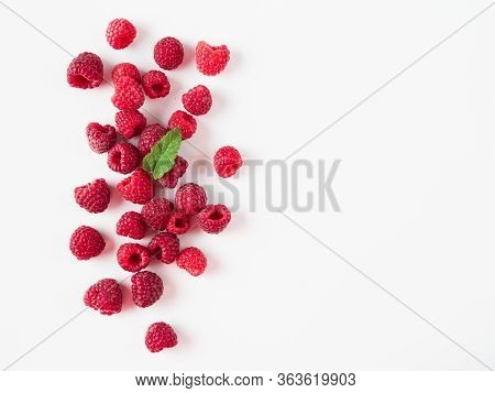 Red Raspberries Images, Illustrations & Vectors (Free) - Bigstock