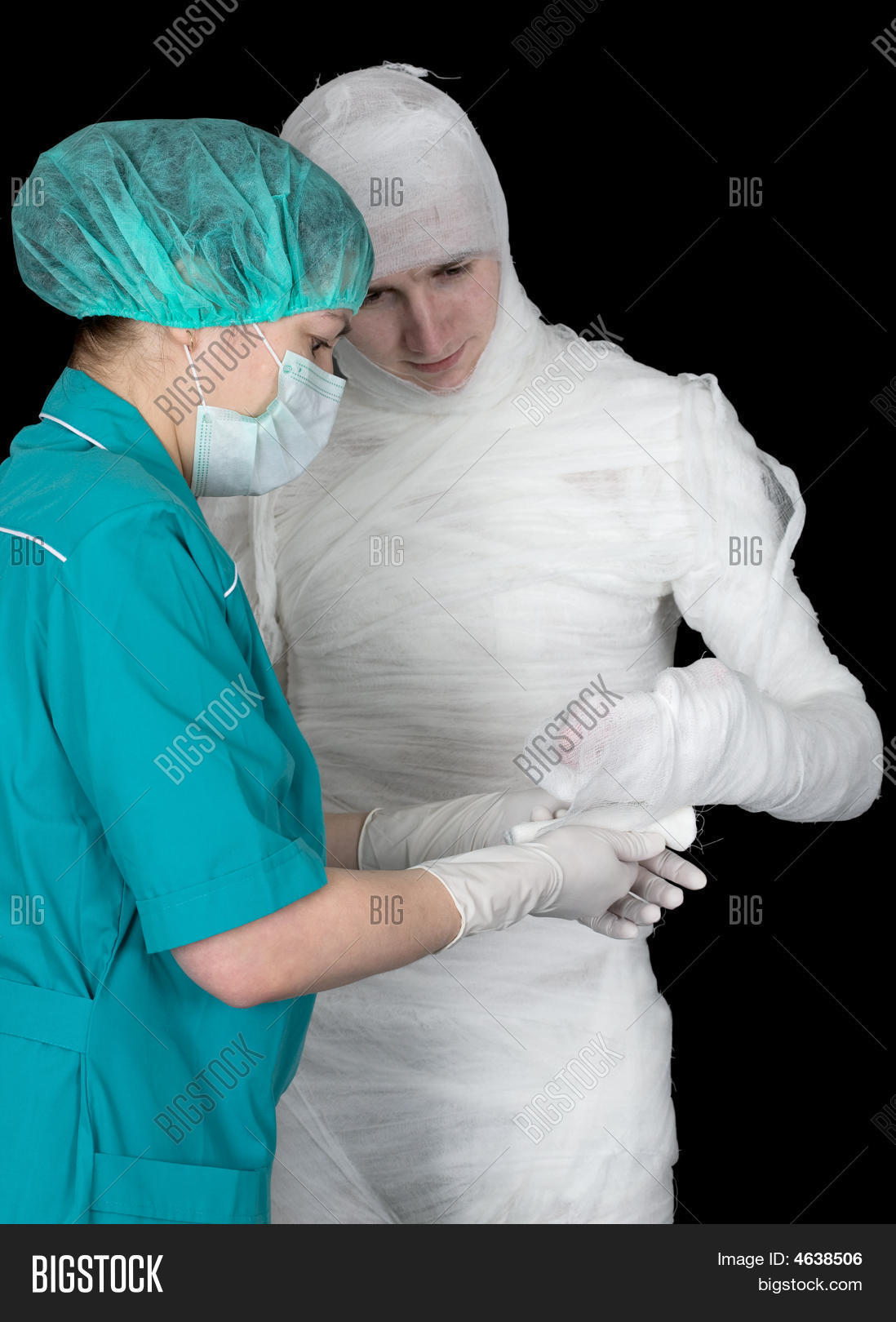 Doctor Give Bandaged Patient Image & Photo | Bigstock