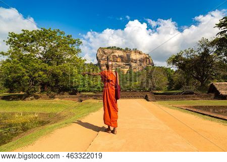 Buddhist Monk Lion Image & Photo (Free Trial) | Bigstock