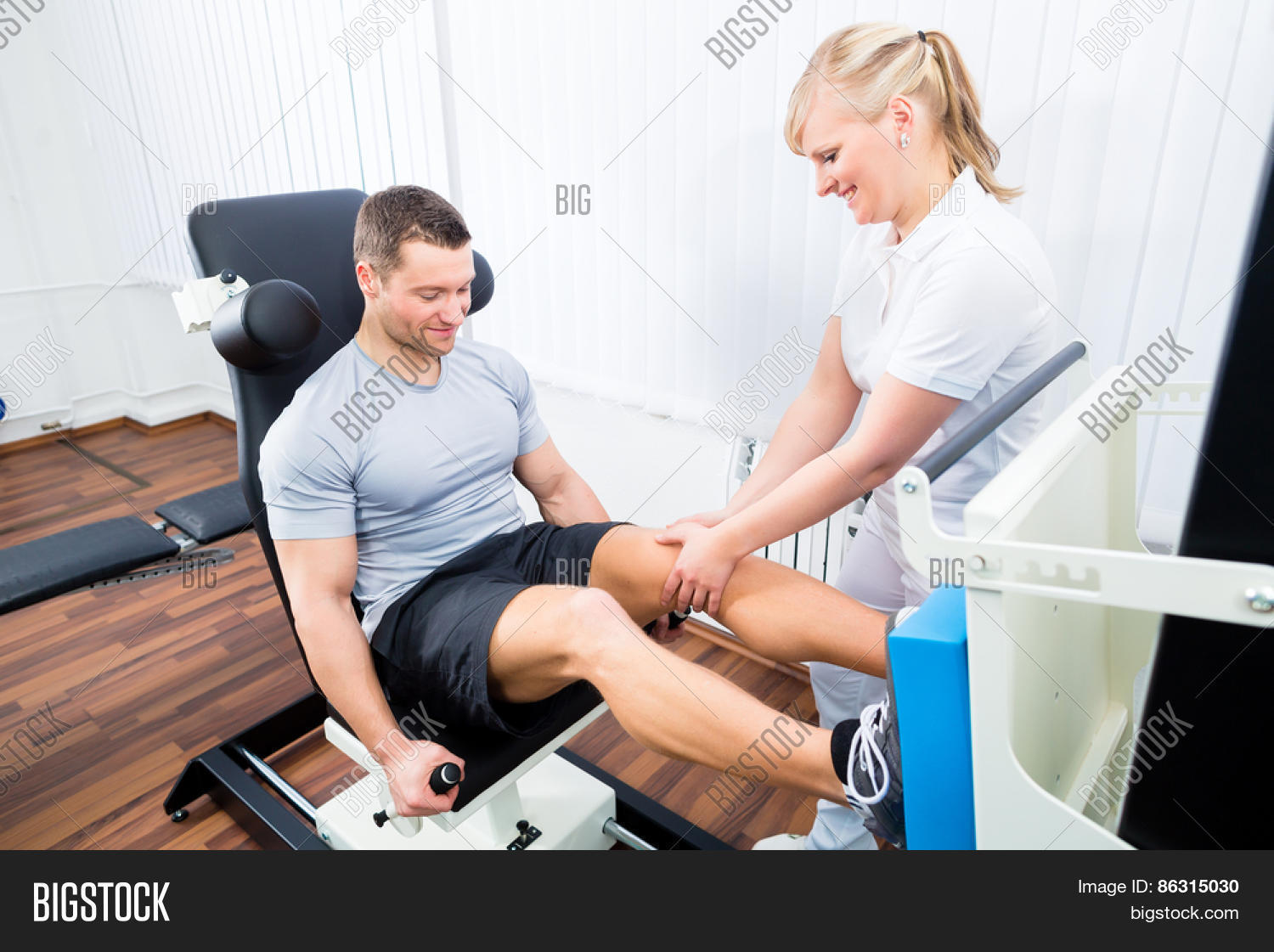 Patient Physiotherapy Image & Photo (Free Trial) | Bigstock