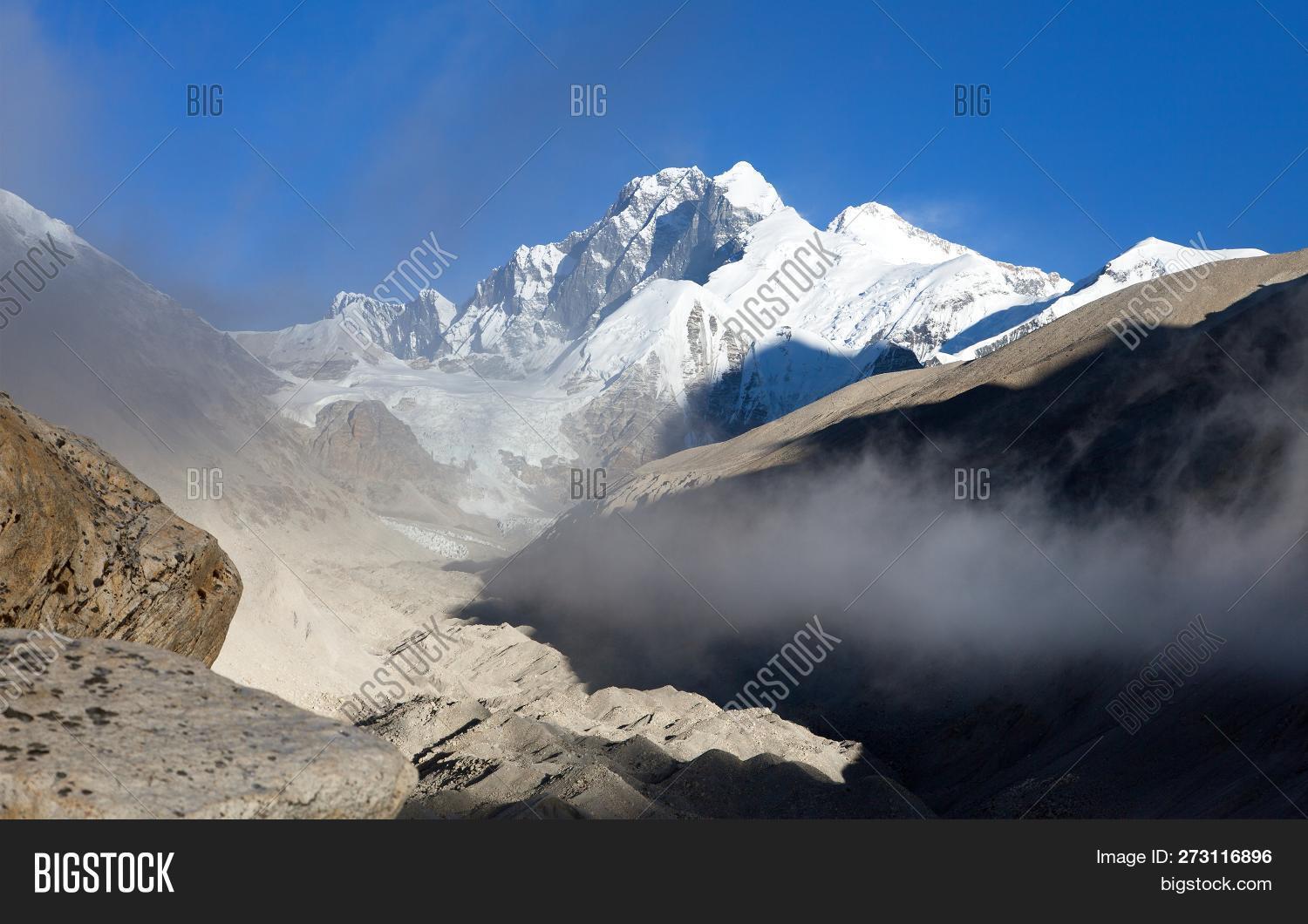 View Everest Lhotse Image & Photo (Free Trial) | Bigstock