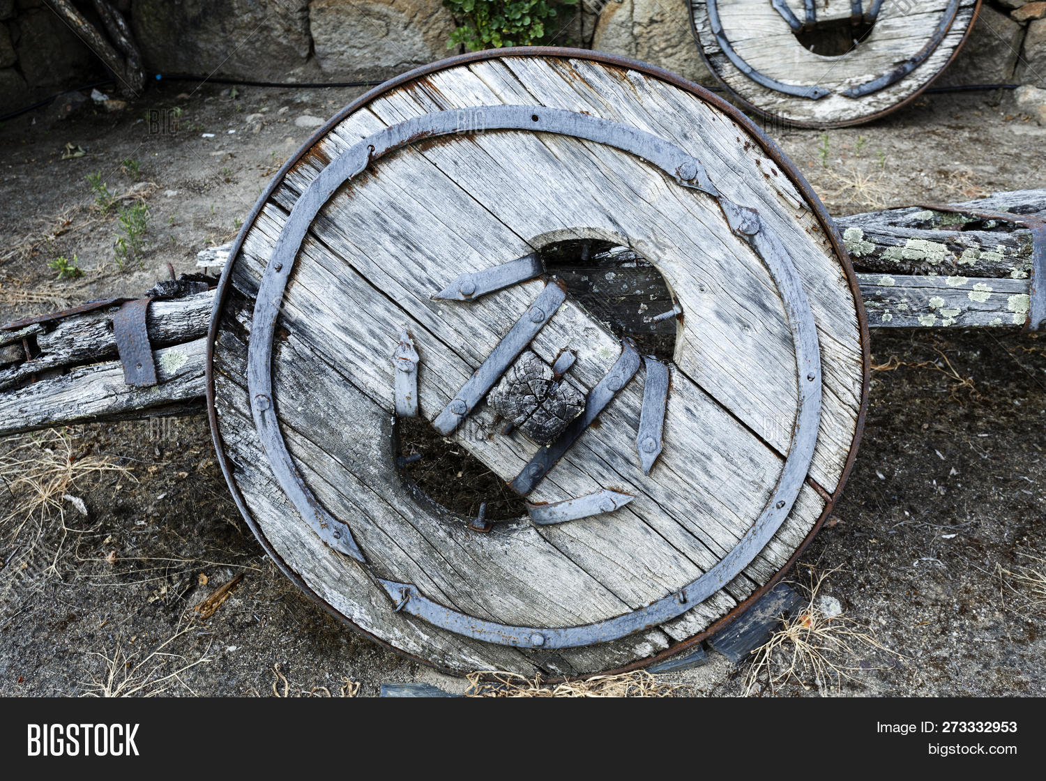 Timber Wheel Image & Photo (Free Trial) | Bigstock