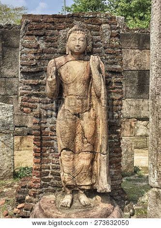 Statue Stone Gurdian Image & Photo (Free Trial) | Bigstock