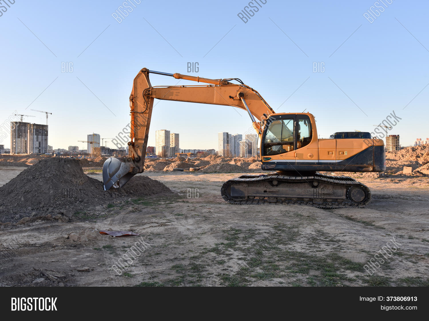 Excavator Working Image & Photo (Free Trial) | Bigstock