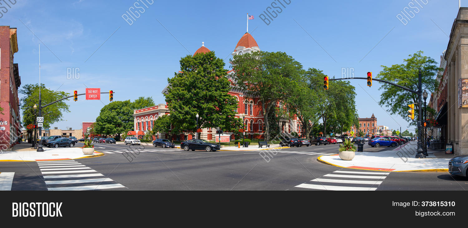Crown Point, Indiana, Image & Photo (Free Trial) | Bigstock