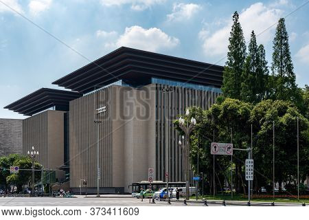 Chengdu, Sichuan Image & Photo (Free Trial) | Bigstock