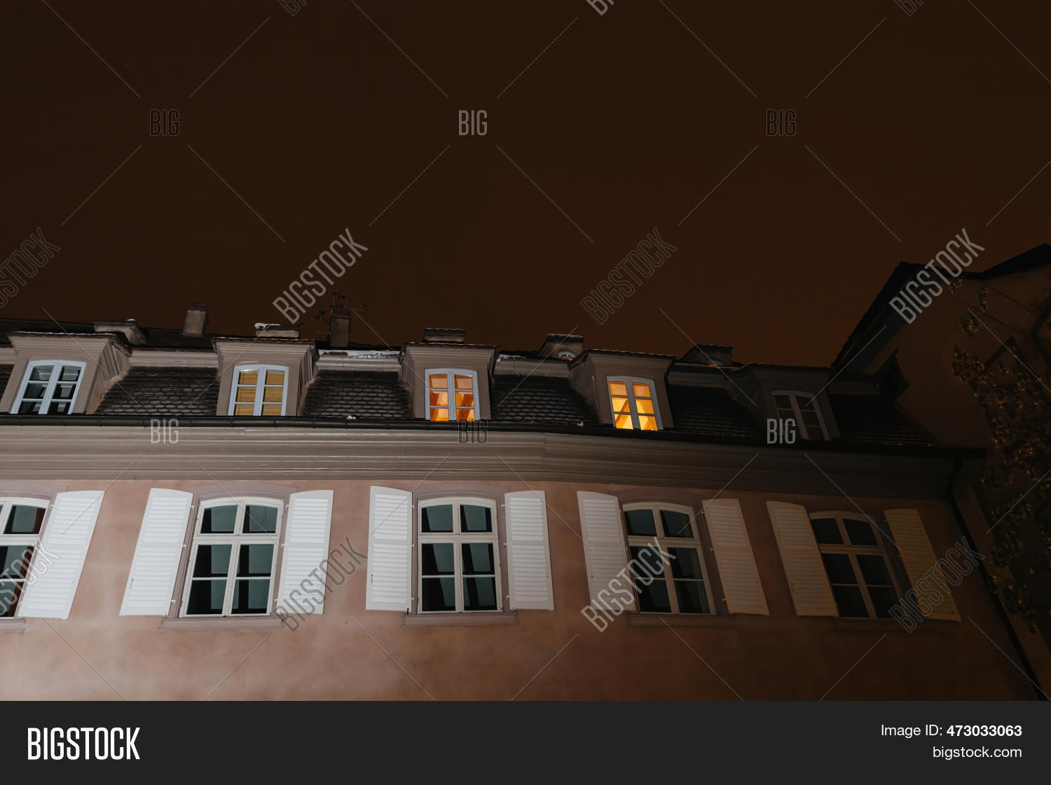 Night View House, Image & Photo (Free Trial) | Bigstock