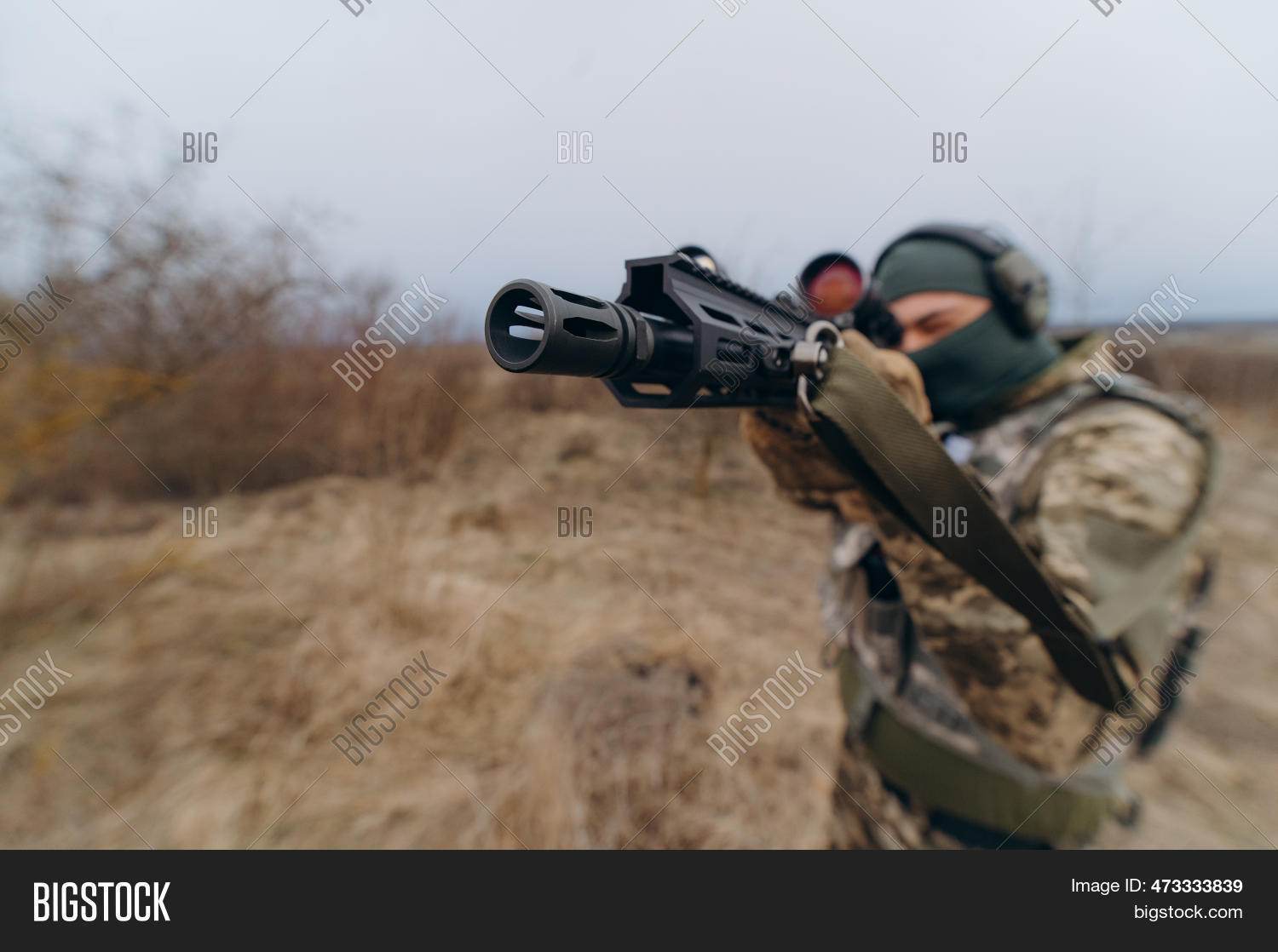 Soldier Fires Machine Image & Photo (Free Trial) | Bigstock