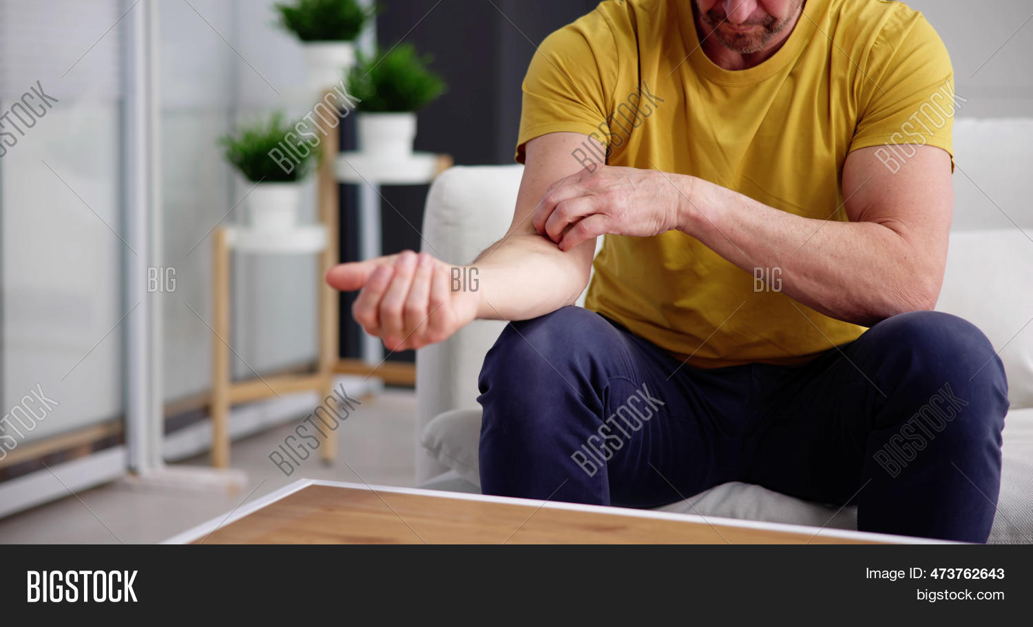 Man Itchy Skin. Image & Photo (Free Trial) | Bigstock