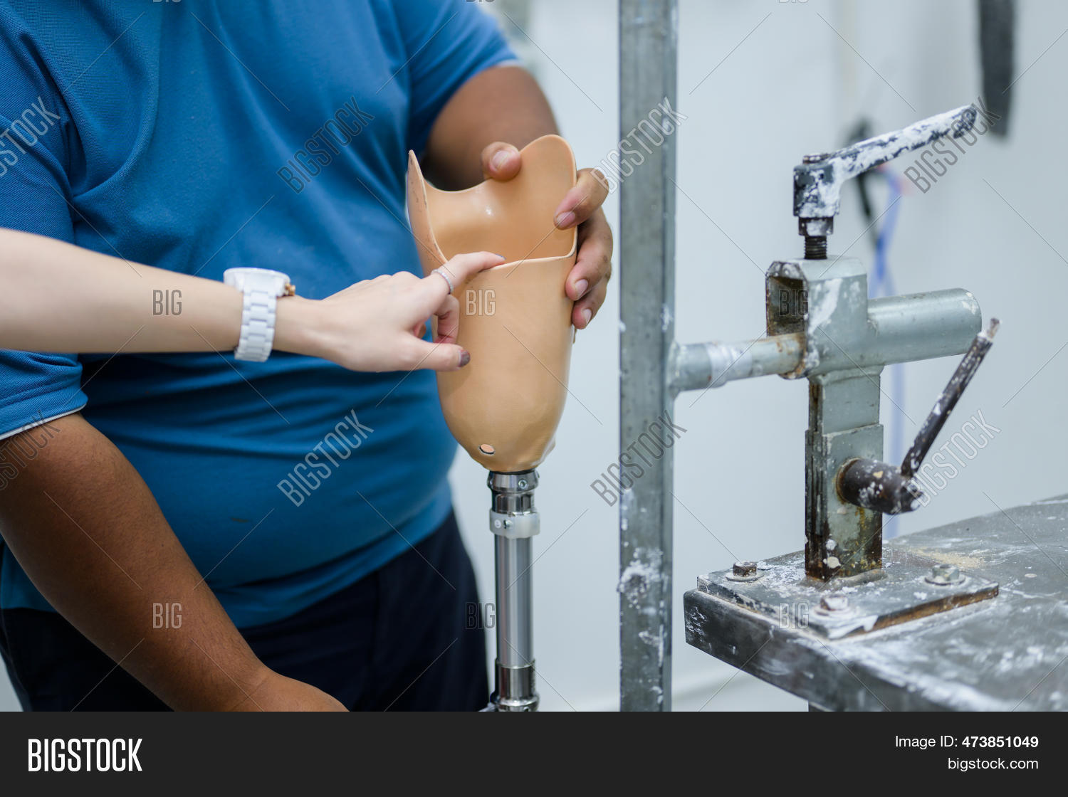 Prosthetic Technician Image & Photo (Free Trial) | Bigstock