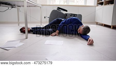 Fainting Images, Illustrations & Vectors (Free) - Bigstock