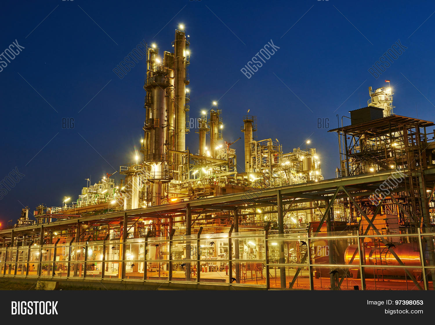 Oil Refinery Plant Image & Photo (Free Trial) | Bigstock