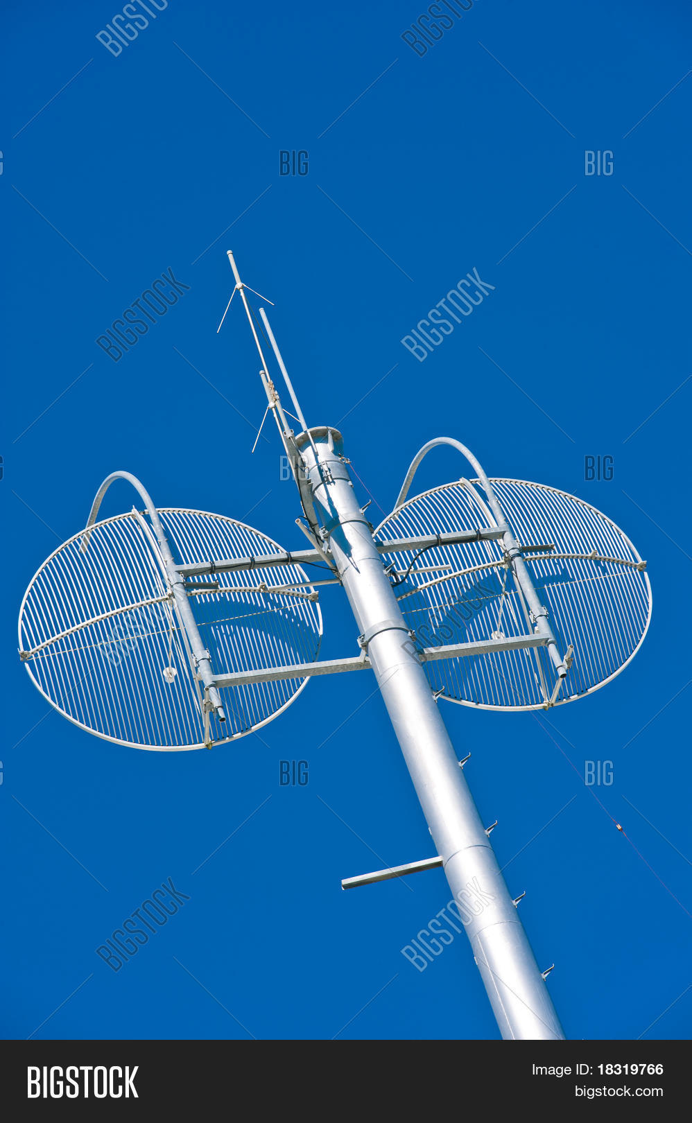 Communications Tower Image & Photo (Free Trial) | Bigstock