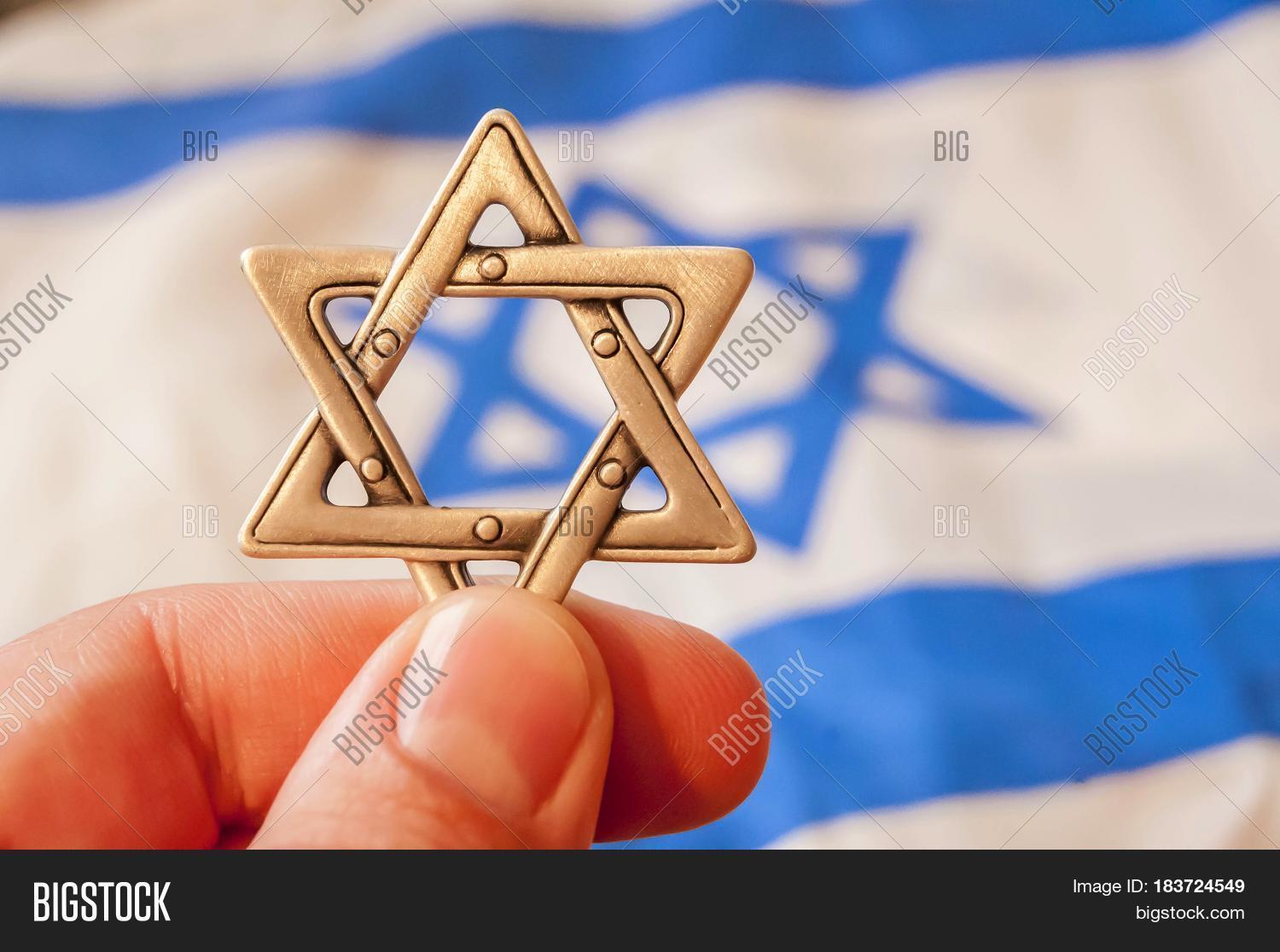 Hand Holding Star Image & Photo (Free Trial) | Bigstock