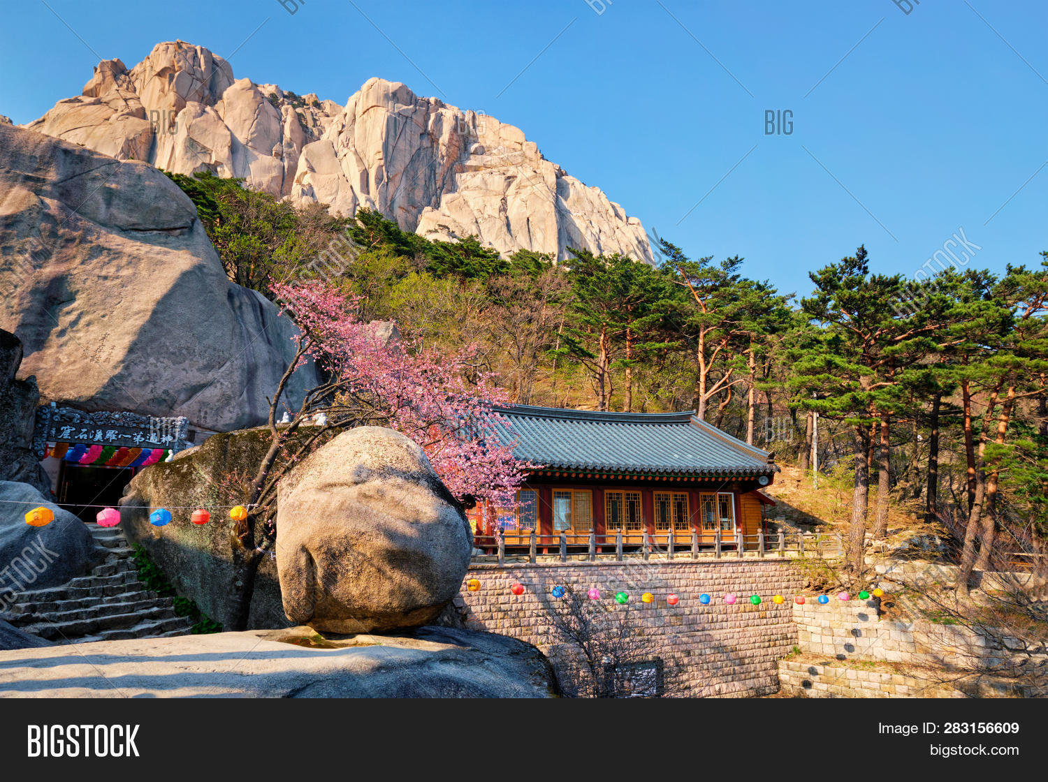 SEORAKSAN, SOUTH KOREA Image & Photo (Free Trial) | Bigstock