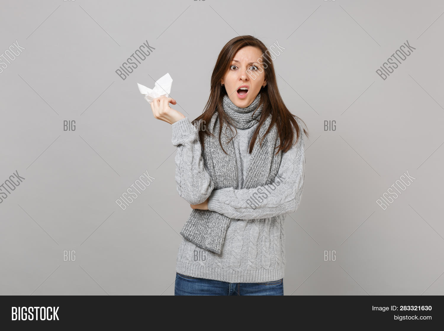 Perplexed Young Woman Image & Photo (Free Trial) | Bigstock