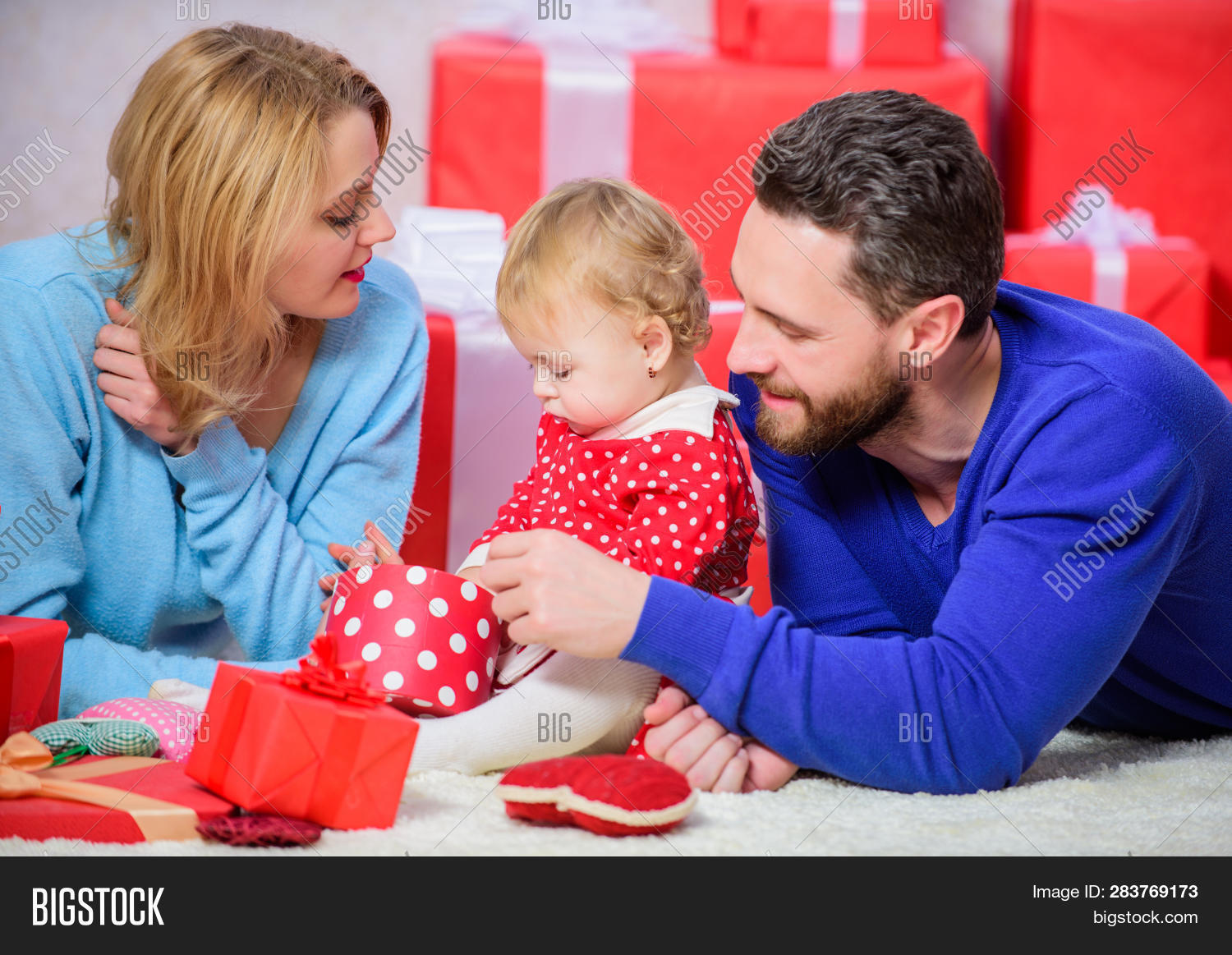 Traditional Family Image & Photo (Free Trial) | Bigstock