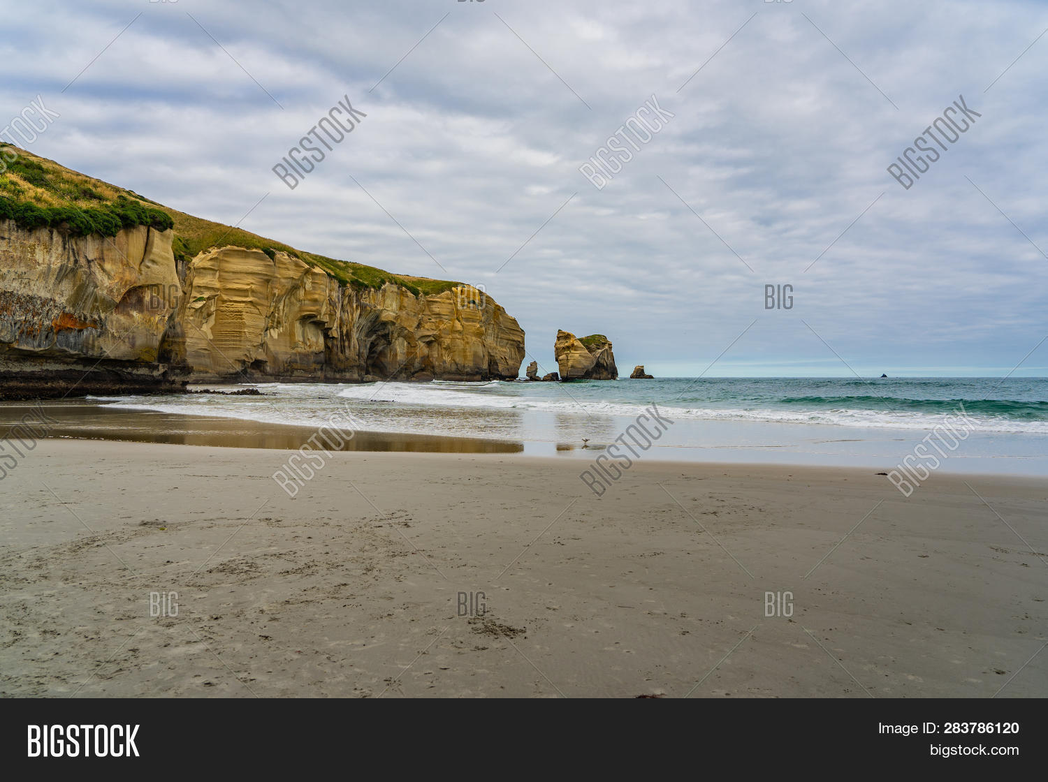 Beautiful Tunnel Beach Image & Photo (Free Trial) | Bigstock