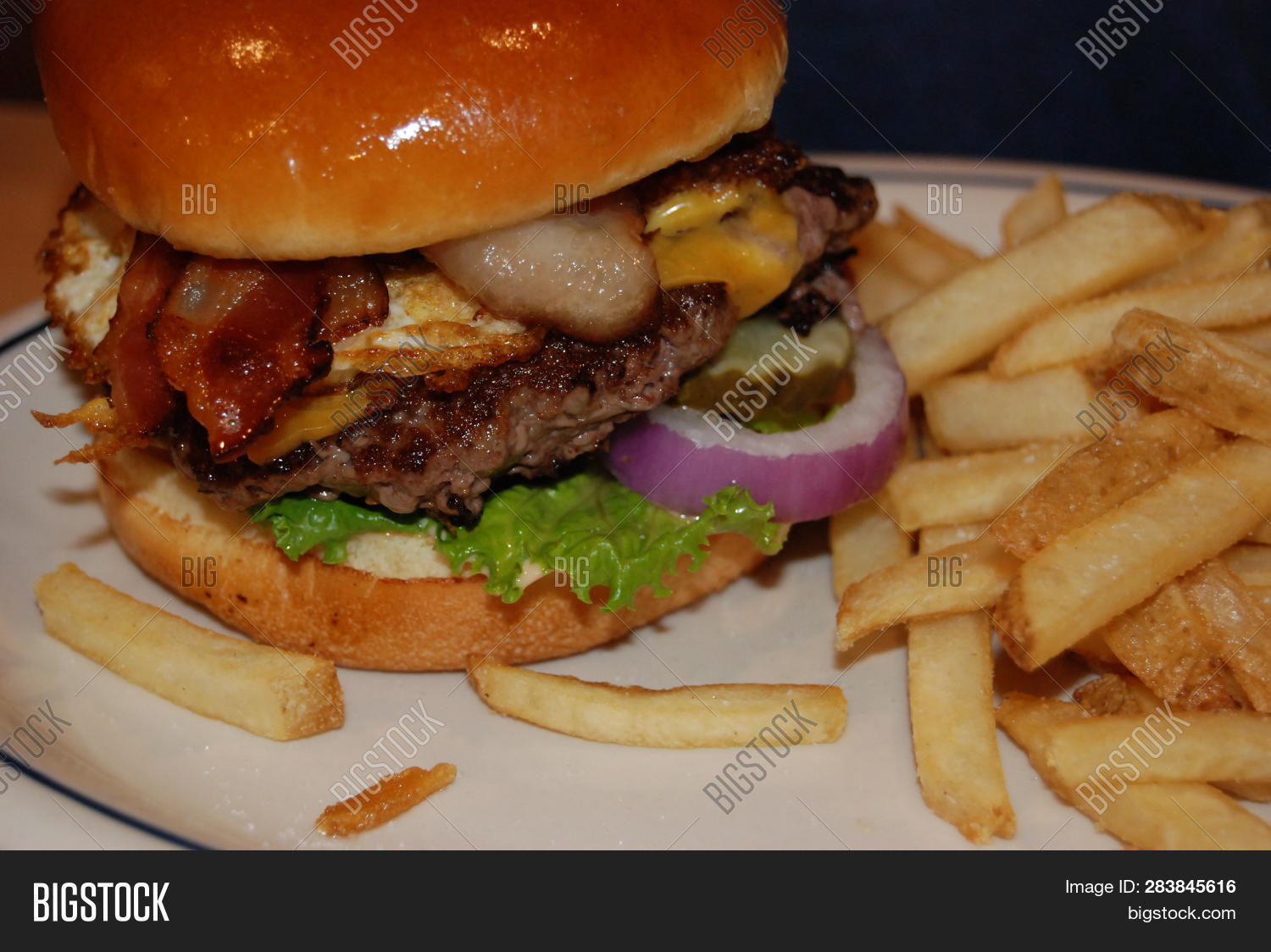 Loaded Cheeseburger Image & Photo (Free Trial) | Bigstock