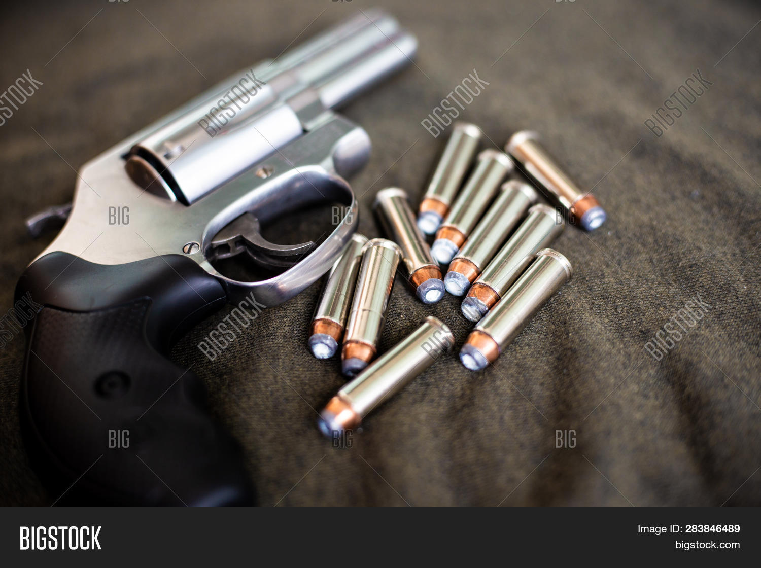 .357 Magnum Revolver Image & Photo (Free Trial) | Bigstock