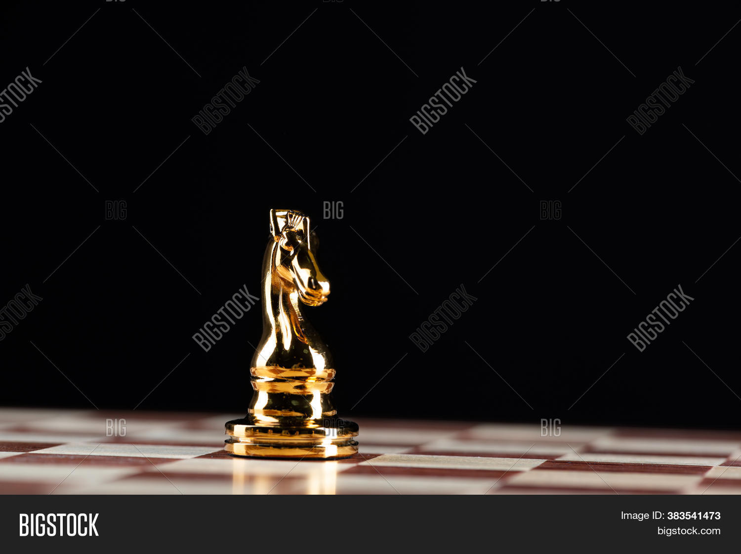 Golden Knight Chess Image & Photo (Free Trial) | Bigstock