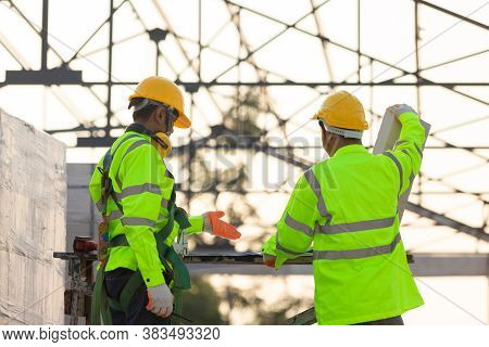 Cooperation And Team Construction Success Images, Illustrations ...