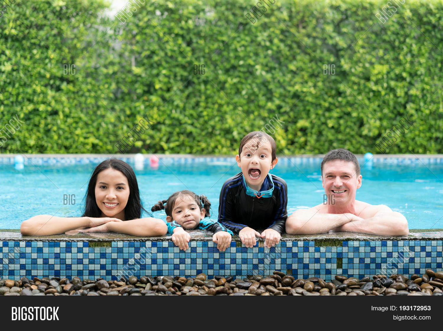 Photo Happy Family Image & Photo (Free Trial) | Bigstock