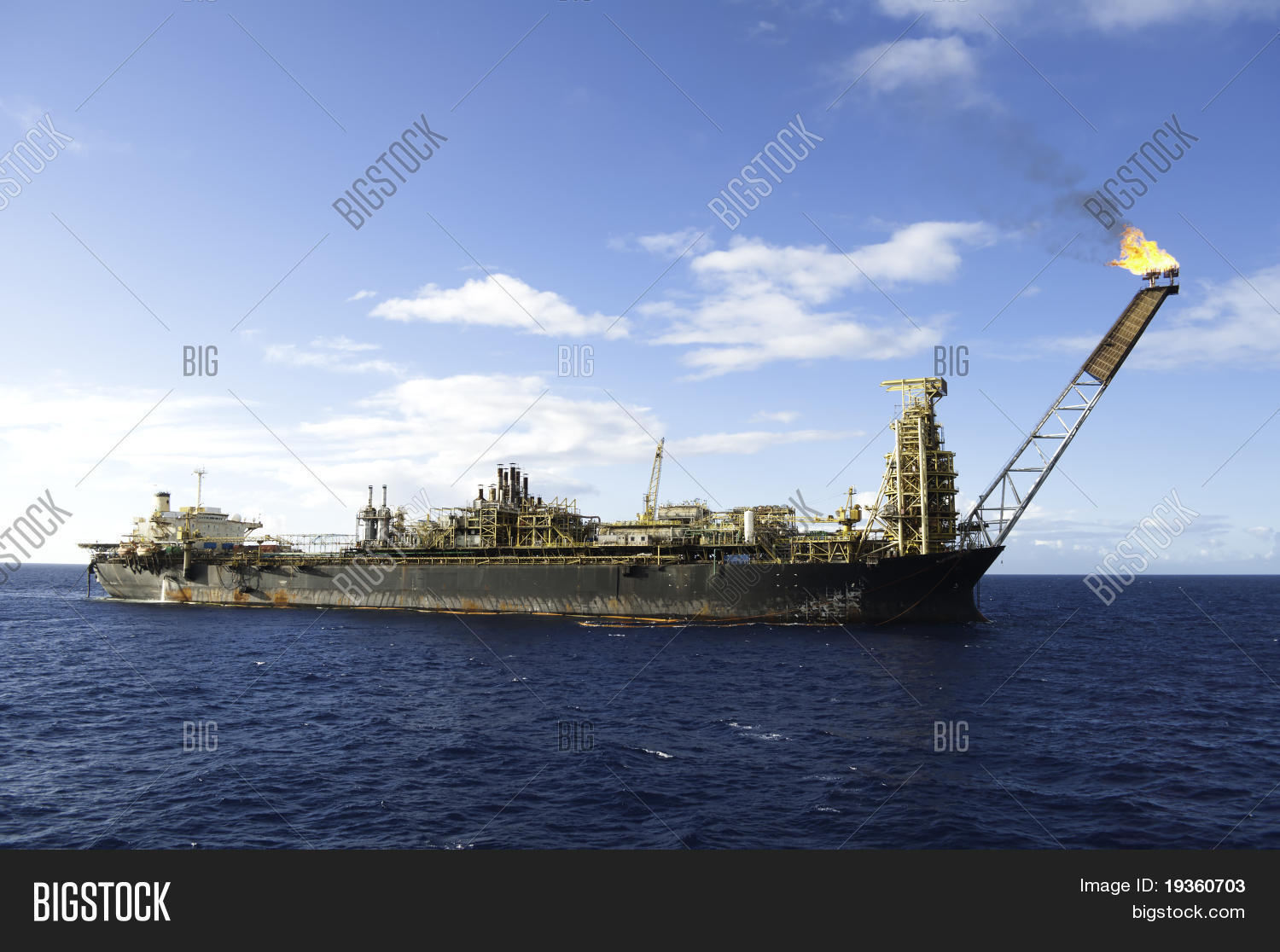 FPSO Oil Rig Image & Photo (Free Trial) | Bigstock