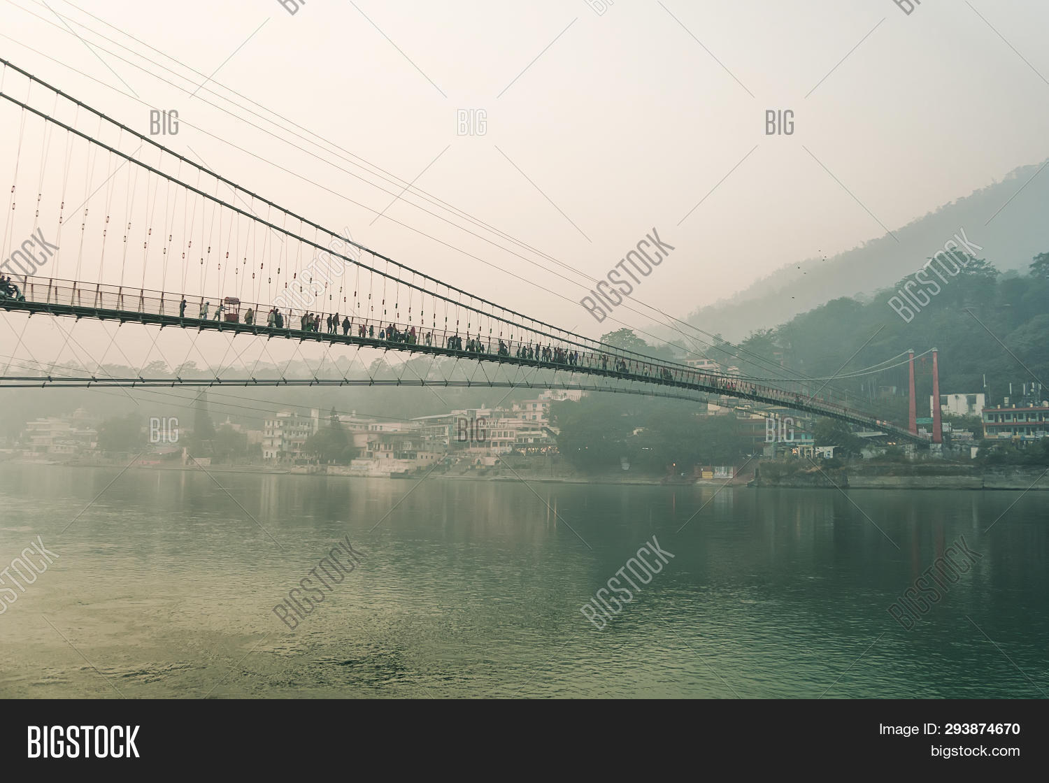 Ram Jhula Iron Image & Photo (Free Trial) | Bigstock