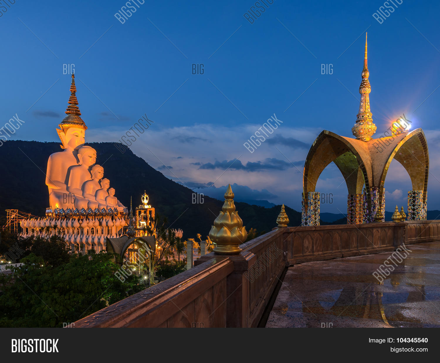 Beautiful View Wat Pha Image & Photo (Free Trial) | Bigstock