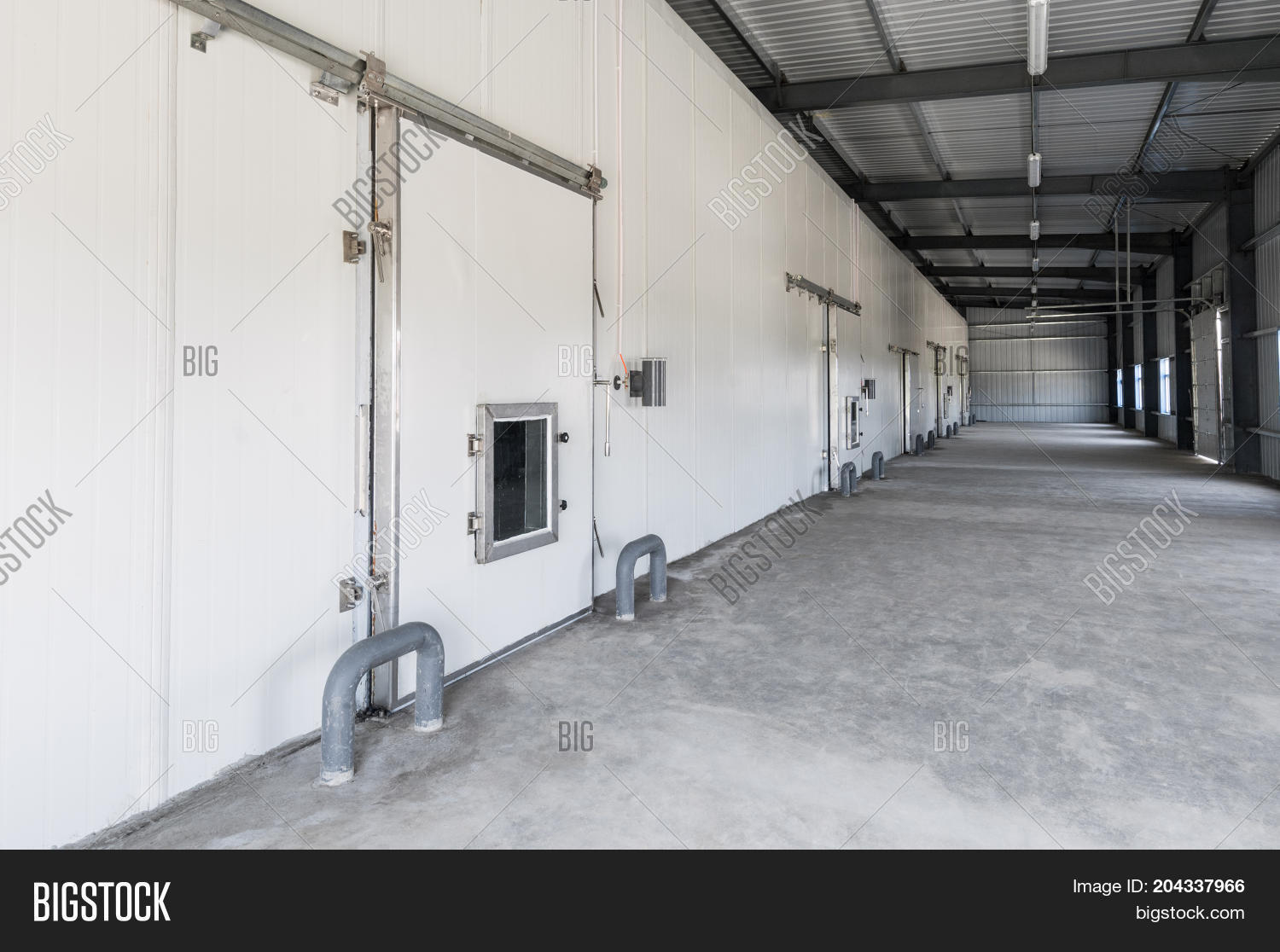 Warehouse Freezer Image & Photo (Free Trial) | Bigstock