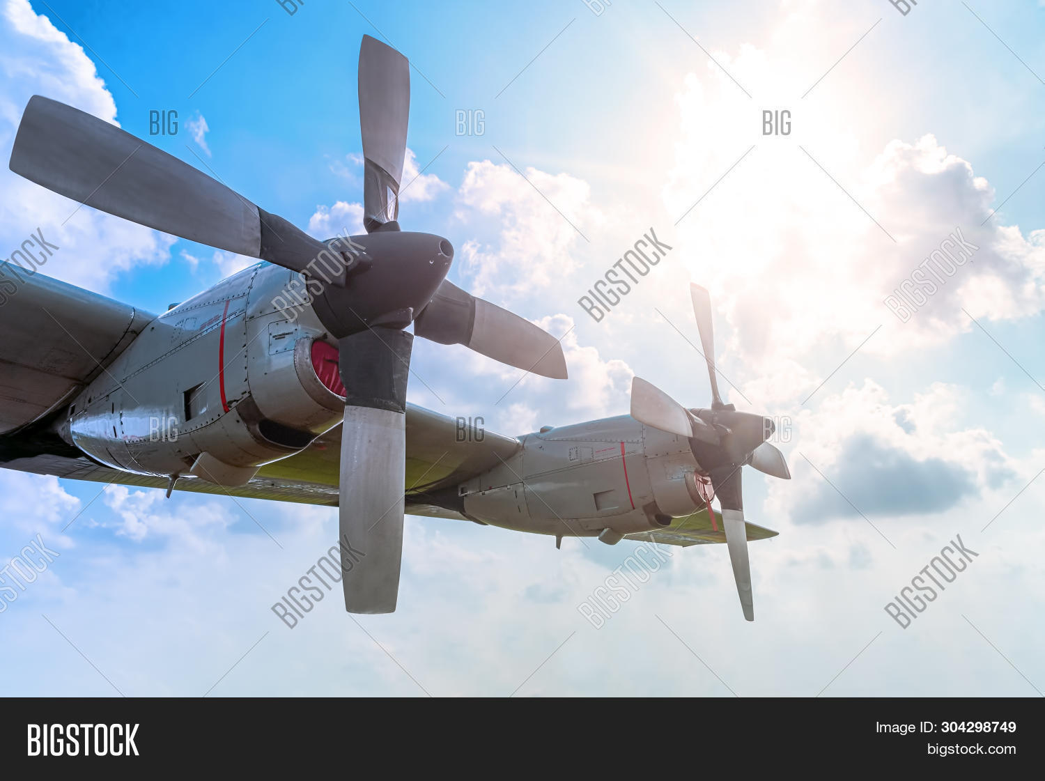 Two Engine Aircraft Image & Photo (Free Trial) | Bigstock
