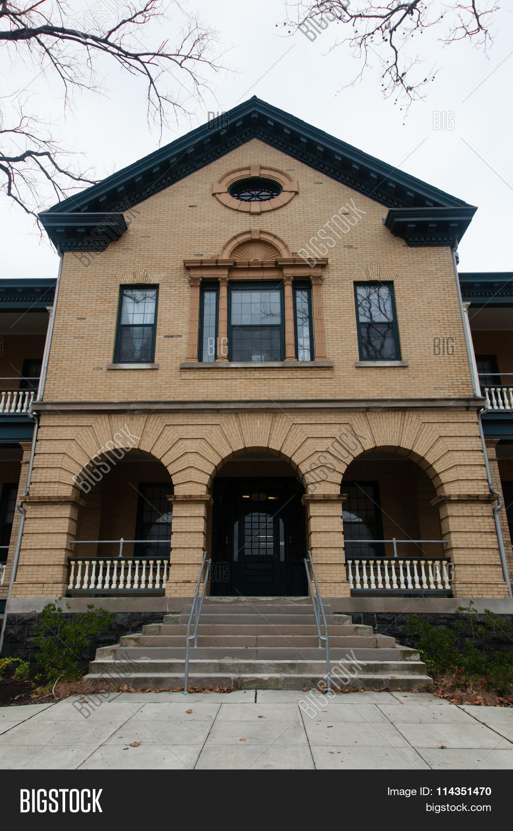 Military Building Image & Photo (Free Trial) | Bigstock