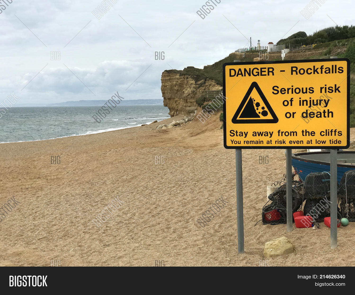 Danger Rockfalls Sign Image & Photo (Free Trial) | Bigstock