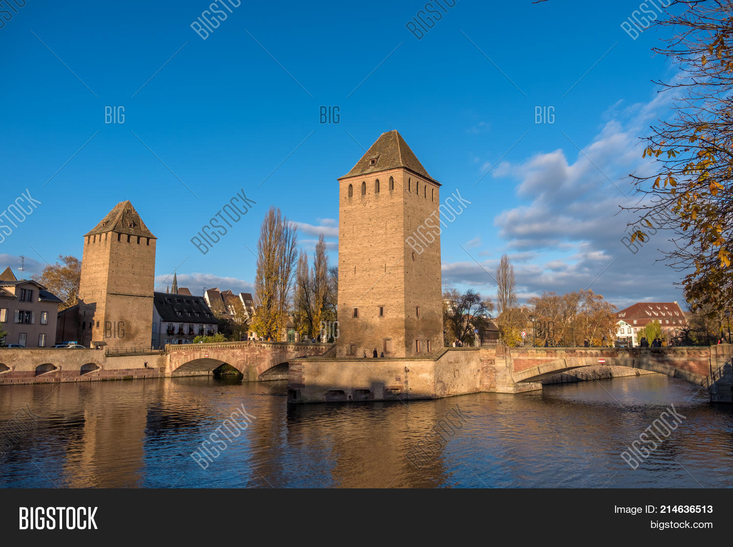 Medieval Bridge Ponts Image & Photo (Free Trial) | Bigstock