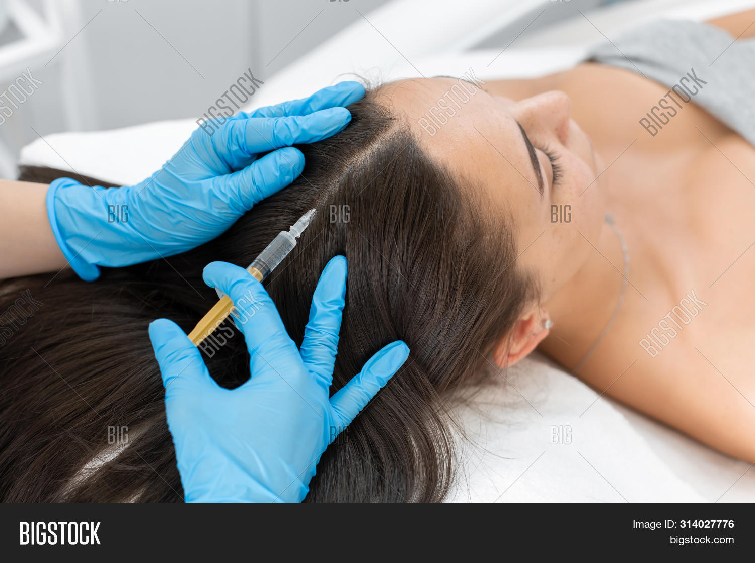 Beautician Injections Image & Photo (Free Trial) | Bigstock