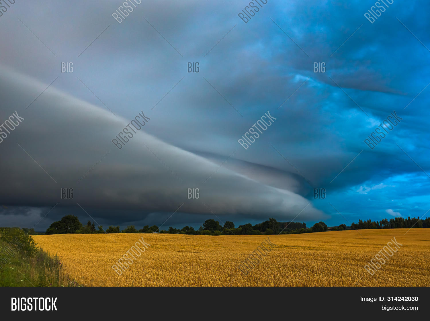 Storm Clouds Shelf Image & Photo (Free Trial) | Bigstock