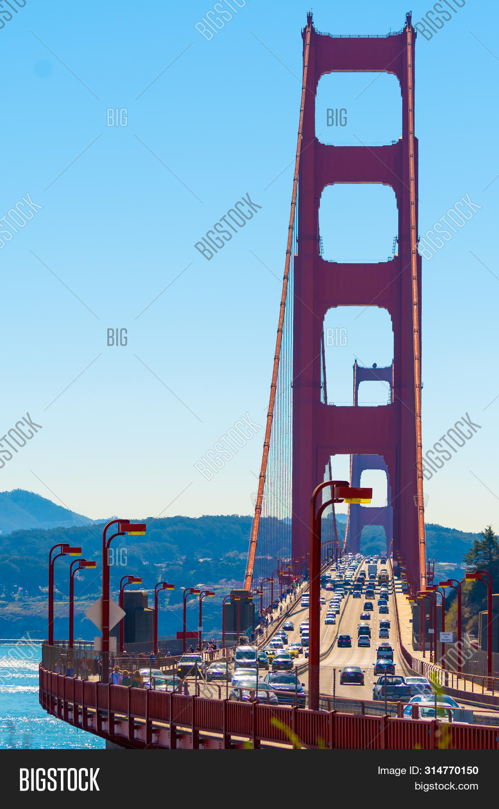Iconic Golden Gate Image & Photo (Free Trial) | Bigstock